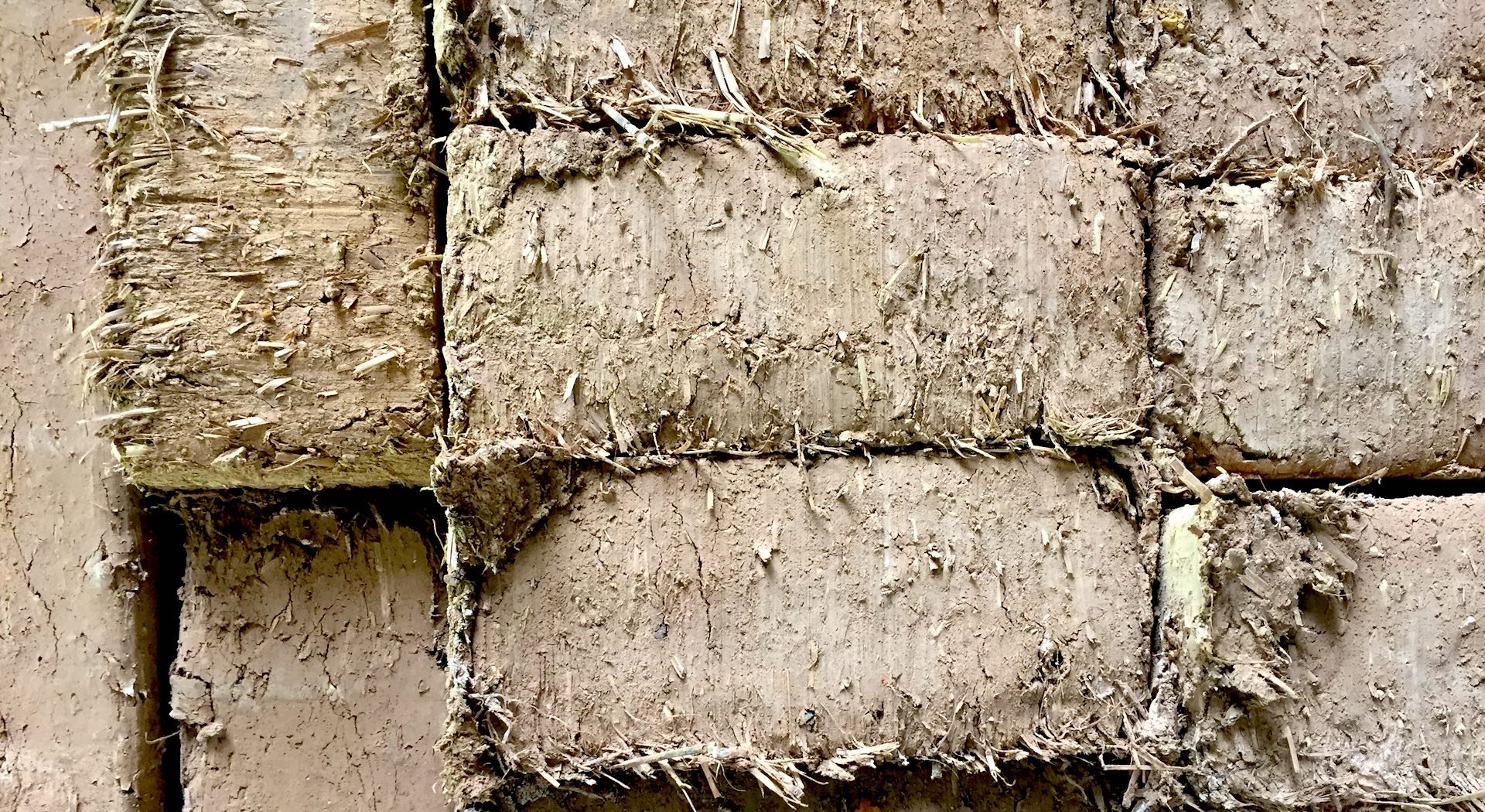TRADITIONAL CORNISH BUILDING MATERIALS IN MODERN HOMES