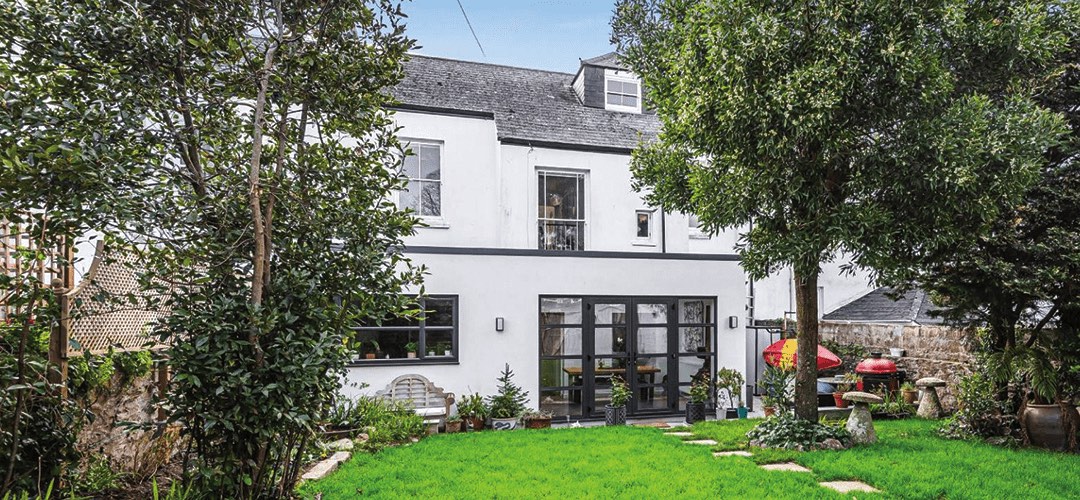 Contemporary extension architecture for period homes