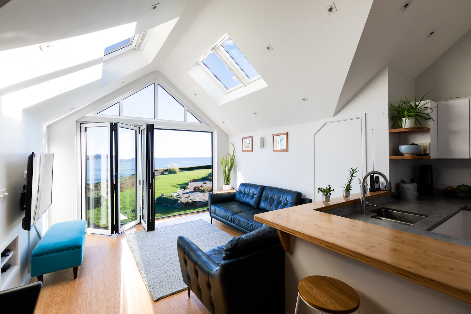 5 KEY TAKEAWAYS FROM YOUR ARCHITECT'S PORTFOLIO